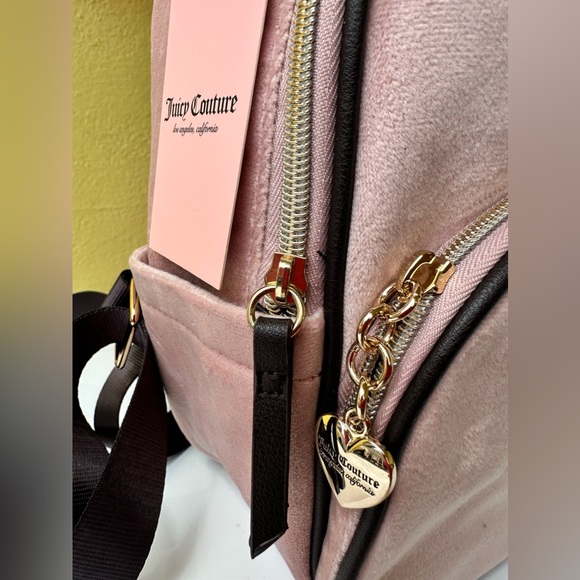 Juicy Couture | Bags | Brand New Juicy Couture Heritage Signature Logo ...